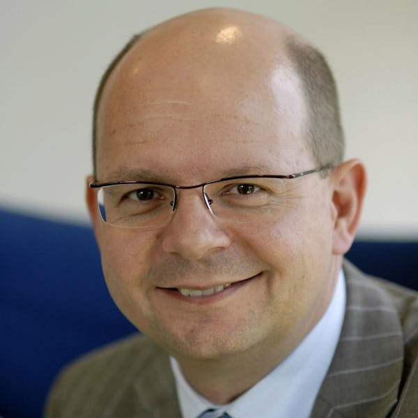 Erik van Engelen volgt Titia Siertsema op als directeur van Uneto-VNI