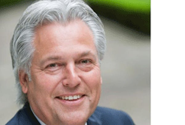 Rotterdamse wethouder Vervat geeft jaarsalaris weg