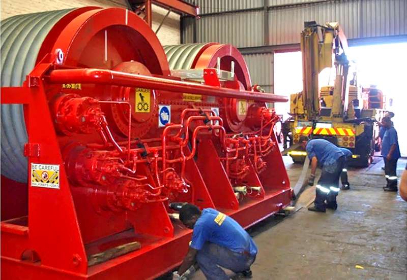 Endenburg bouwt eigen tractiemachine