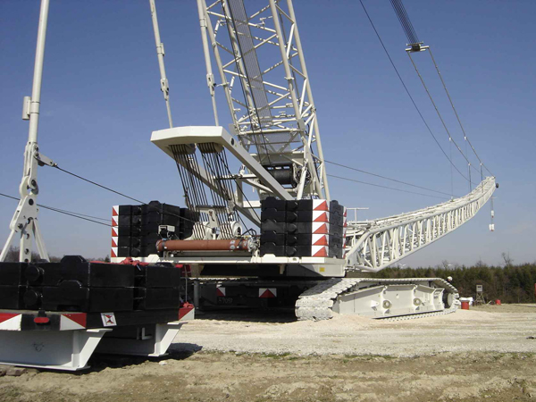 Terex-Demag CC2500-1 voor Wagenborg