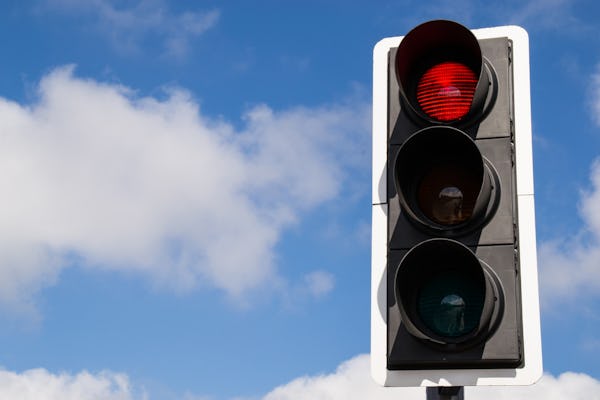 Minder file door slimme stoplichten