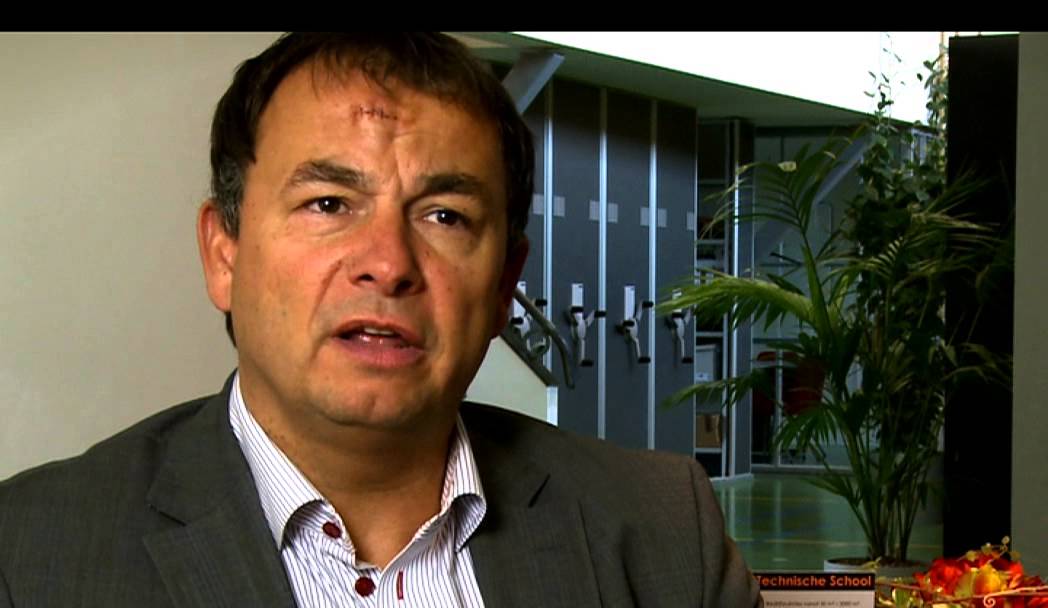 Dertig maanden cel voor belager Clafis-directeur