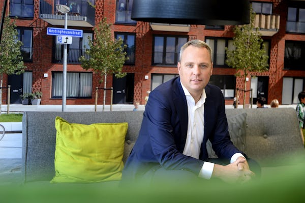 Topman Plegt-Vos: 'Mensen met een frisse blik nodig in de bouw'