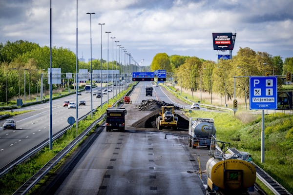 Veiligheid wegwerkers in geding: Heijmans schort werkzaamheden A13 op
