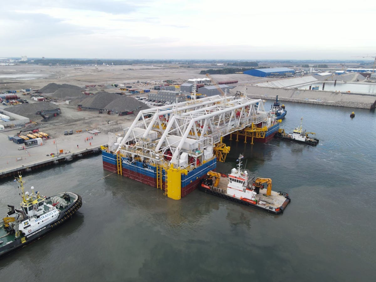 Forse vertraging bouw Deens-Duitse megatunnel na afkeuren afzinkponton